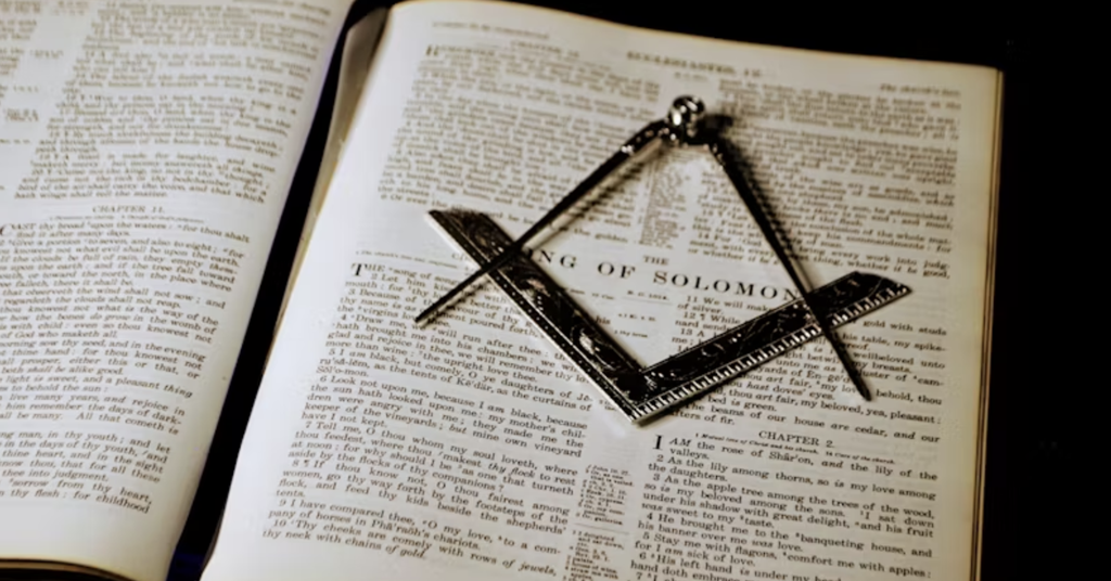 Unbelievable? Freemasonry & Christianity - serving two masters? | Shows ...