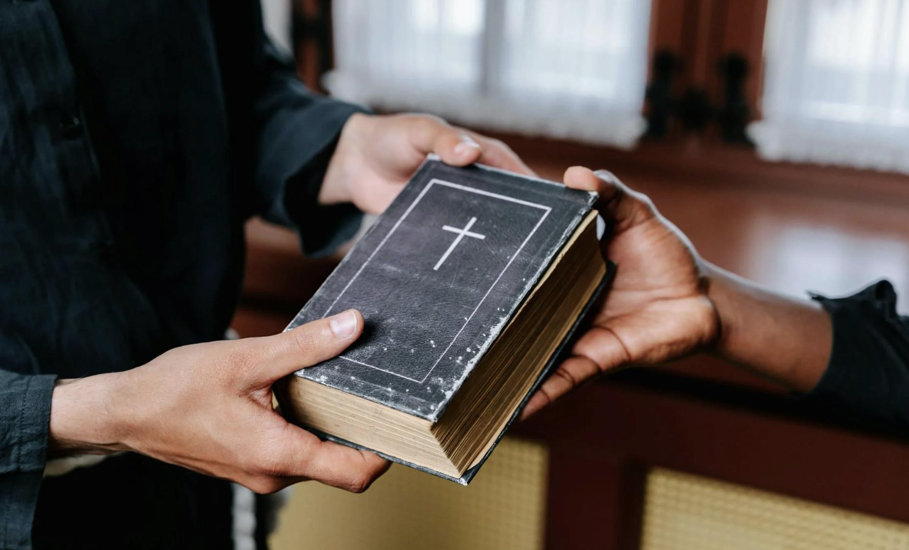 Some simple tips on how to share the gospel | Unbelievable